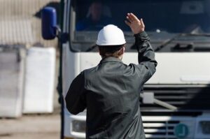 Vehicle Banksman Training Course UK - Harris Safety